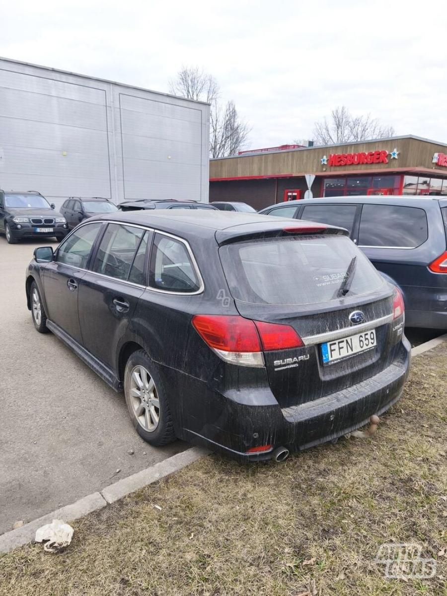 Melns Subaru Legacy 2011 Kauņa, ar dzinēja tilpumu 2.00 L un nobraukumu 245 tūkst. km par 850 €, foto 5 vietnē AUTOMOTO.COM.LV
