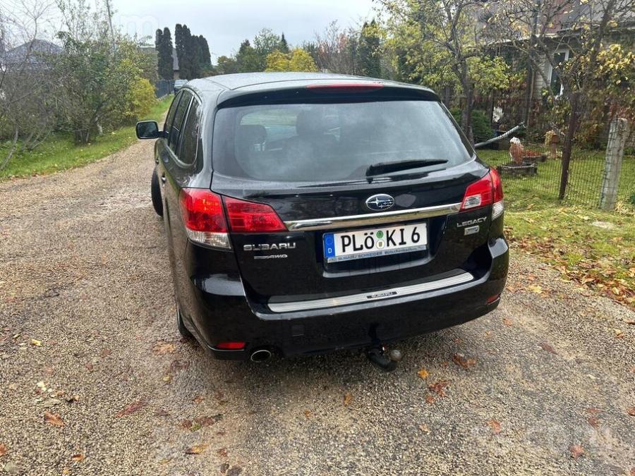 Melns Subaru Legacy 2011 Ludza, ar dzinēja tilpumu 2.00 L un nobraukumu 0 tūkst. km par 3300 €, foto 8 vietnē AUTOMOTO.COM.LV
