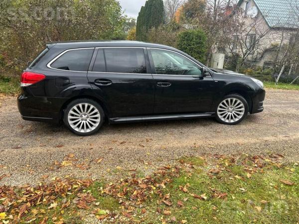 Black Subaru Legacy 2011 in Ludza, with an engine capacity of 2.00 L and mileage of 0 thousand km for 3300 €, photo 10 on AUTOMOTO.COM.LV