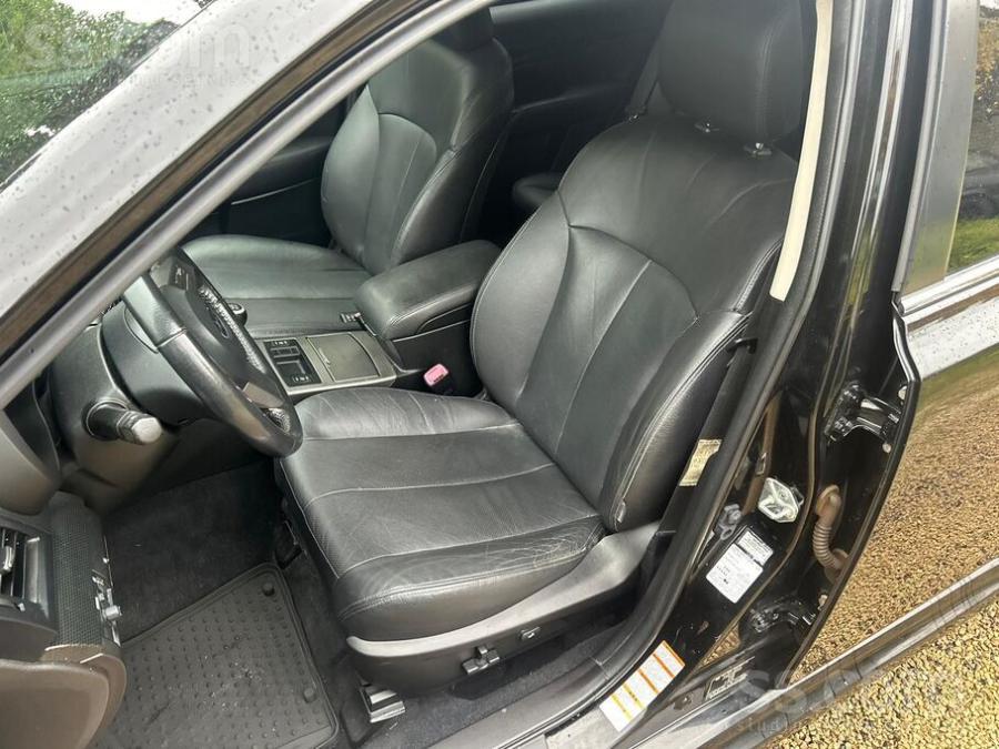 Melns Subaru Legacy 2011 Ludza, ar dzinēja tilpumu 2.00 L un nobraukumu 0 tūkst. km par 3300 €, foto 15 vietnē AUTOMOTO.COM.LV