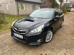 Black Subaru Legacy 2011 in Ludza, with an engine capacity of 2.00 L and mileage of 0 thousand km for 3300 €, photo 4 on AUTOMOTO.COM.LV