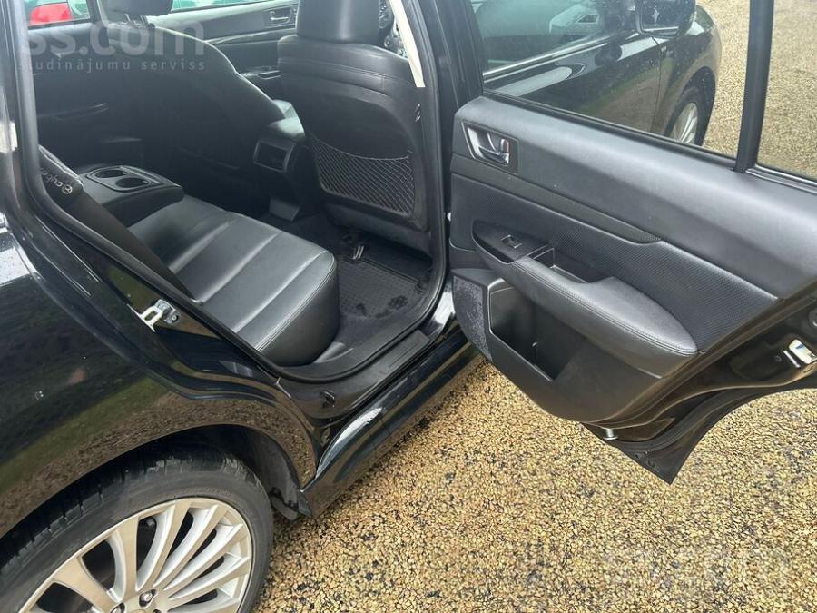 Black Subaru Legacy 2011 in Ludza, with an engine capacity of 2.00 L and mileage of 0 thousand km for 3300 €, photo 19 on AUTOMOTO.COM.LV