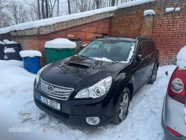 Melns Subaru Legacy 2011 Narva, ar dzinēja tilpumu 2.00 L un nobraukumu 255 tūkst. km par 1400 €, foto 1 vietnē AUTOMOTO.COM.LV