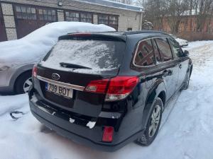 Черный Субару Легаси 2011 в Нарва, объемом двигателя 2.00 л и пробегом 255 тыс. км за 1400 €, фото 9 на AUTOMOTO.COM.LV