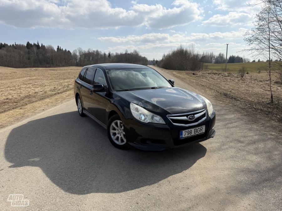 Black Subaru Legacy 2012 in Ignalina, with an engine capacity of 2.00 L and mileage of 250 thousand km for 3600 €, photo 1 on AUTOMOTO.COM.LV