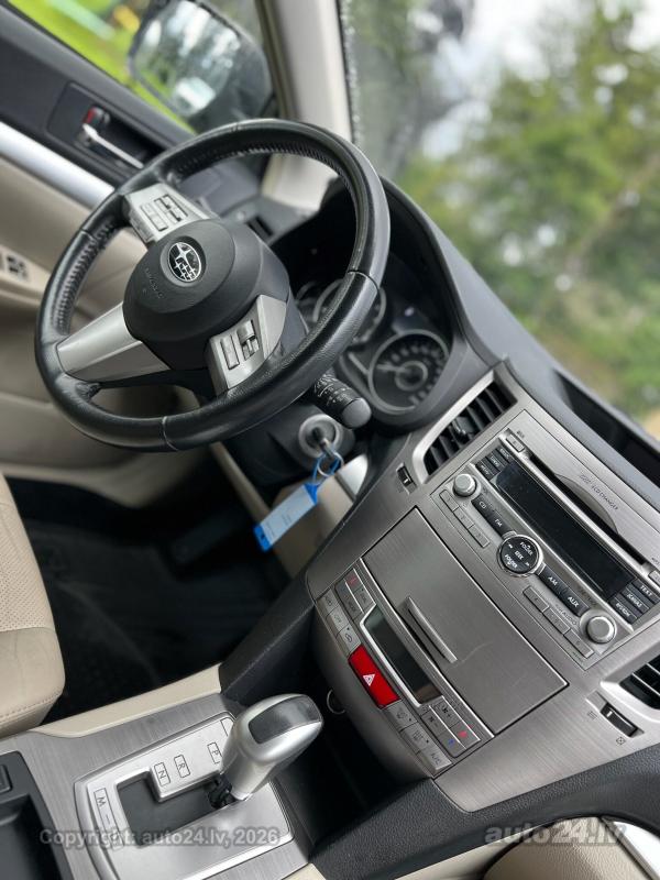 Black Subaru Legacy 2012 in Tallinn, with an engine capacity of 2.50 L and mileage of 178 thousand km for 4000 €, photo 1 on AUTOMOTO.COM.LV