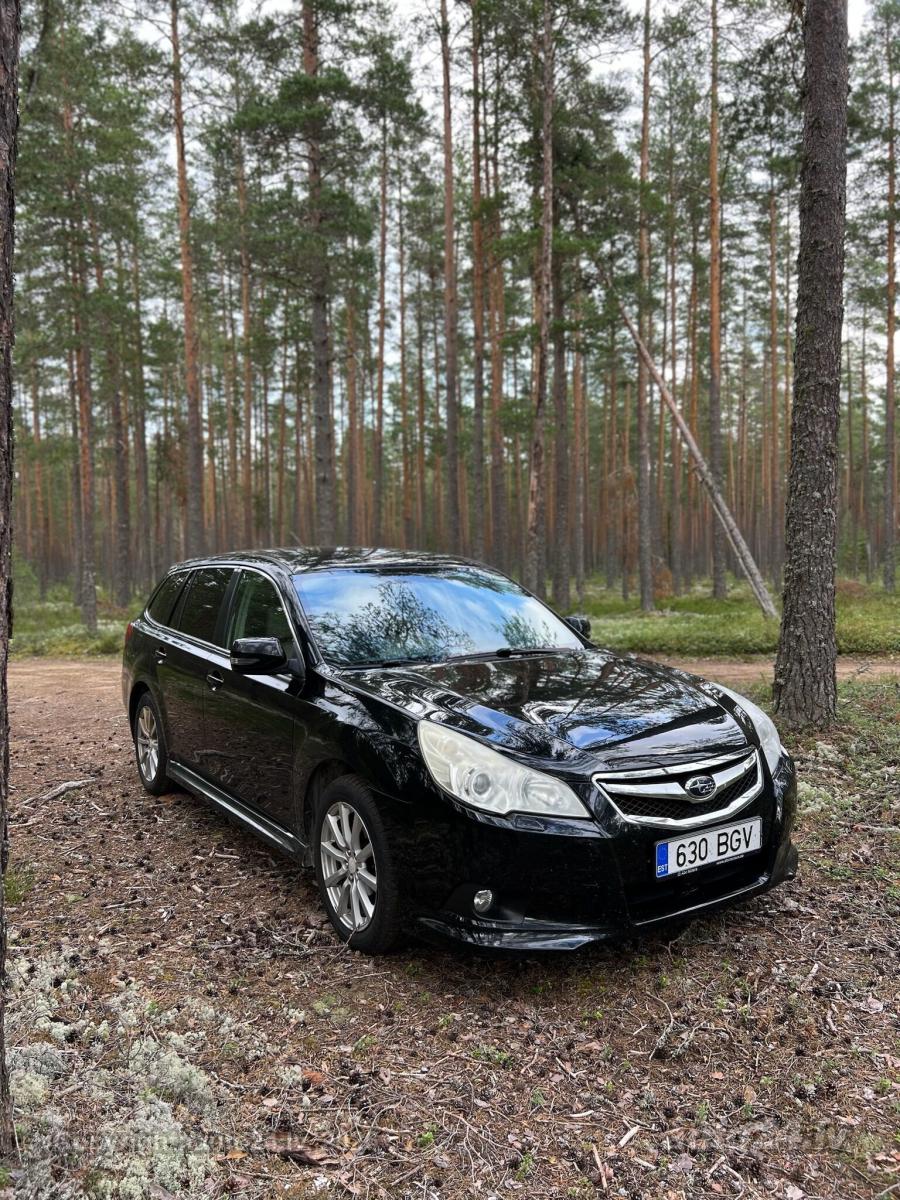 Black Subaru Legacy 2012 in Tallinn, with an engine capacity of 2.50 L and mileage of 178 thousand km for 4000 €, photo 10 on AUTOMOTO.COM.LV