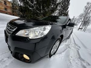 Melns Subaru Legacy 2014 Daugavpils, ar dzinēja tilpumu 2.00 L un nobraukumu 329 tūkst. km par 5000 €, foto 4 vietnē AUTOMOTO.COM.LV