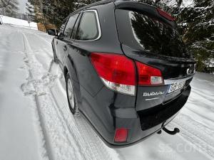 Melns Subaru Legacy 2014 Daugavpils, ar dzinēja tilpumu 2.00 L un nobraukumu 329 tūkst. km par 5000 €, foto 10 vietnē AUTOMOTO.COM.LV