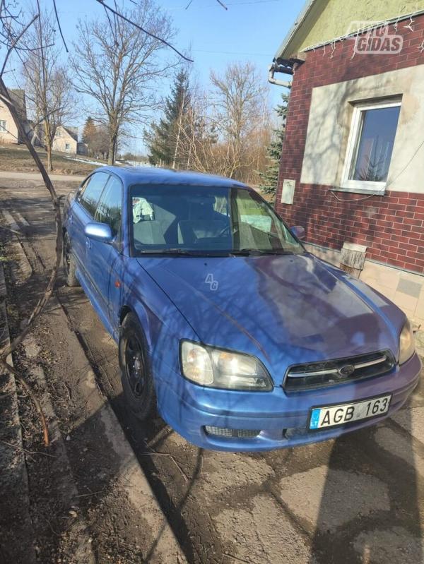 Blue Subaru Legacy 2001 in Prienai, with an engine capacity of 2.00 L and mileage of 223 thousand km for 1345 €, photo 7 on AUTOMOTO.COM.LV