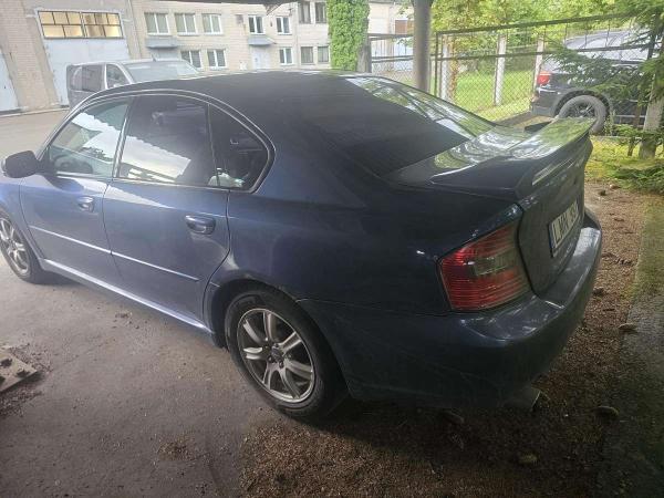 Blue Subaru Legacy 2004 in Birzai, with an engine capacity of 2.50 L and mileage of 304 thousand km for 2000 €, photo 4 on AUTOMOTO.COM.LV