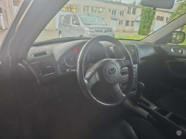 Blue Subaru Legacy 2004 in Birzai, with an engine capacity of 2.50 L and mileage of 304 thousand km for 2000 €, photo 5 on AUTOMOTO.COM.LV