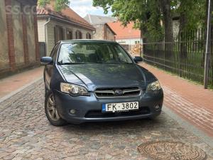 Zils Subaru Legacy 2005 Cēsis, ar dzinēja tilpumu 2.00 L un nobraukumu 387 tūkst. km par 1290 €, foto  vietnē AUTOMOTO.COM.LV