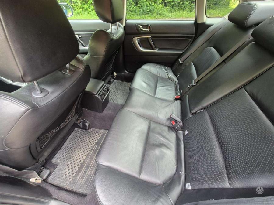 Zils Subaru Legacy 2008 Kauņa, ar dzinēja tilpumu 3.00 L un nobraukumu 260 tūkst. km par 2400 €, foto 9 vietnē AUTOMOTO.COM.LV