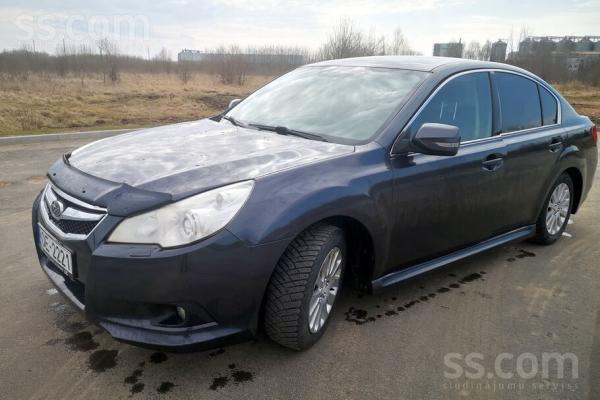 Синий Субару Легаси 2010 в Добеле, объемом двигателя 2.00 л и пробегом 244 тыс. км за 2500 €, фото 3 на AUTOMOTO.COM.LV