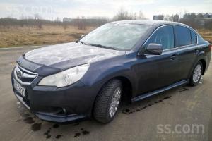 Синий Субару Легаси 2010 в Добеле, объемом двигателя 2.00 л и пробегом 244 тыс. км за 2500 €, фото 4 на AUTOMOTO.COM.LV