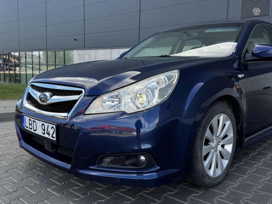 Zils Subaru Legacy 2010 Viļņa, ar dzinēja tilpumu 3.63 L un nobraukumu 265 tūkst. km par 4100 €, foto 7 vietnē AUTOMOTO.COM.LV