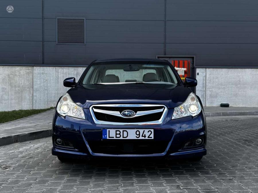 Zils Subaru Legacy 2010 Viļņa, ar dzinēja tilpumu 3.63 L un nobraukumu 265 tūkst. km par 3400 €, foto 4 vietnē AUTOMOTO.COM.LV