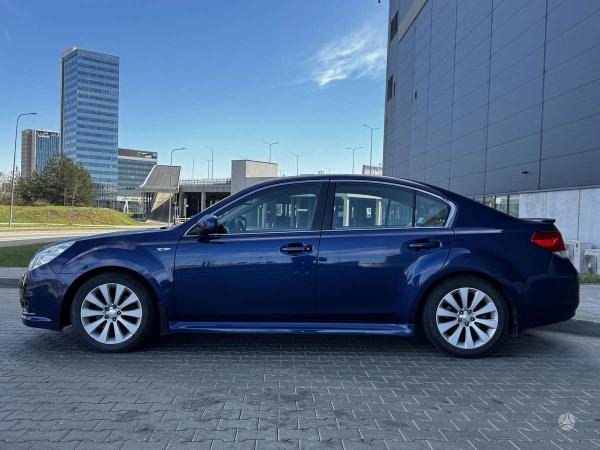 Blue Subaru Legacy 2010 in Vilnius, with an engine capacity of 3.63 L and mileage of 265 thousand km for 3400 €, photo 4 on AUTOMOTO.COM.LV