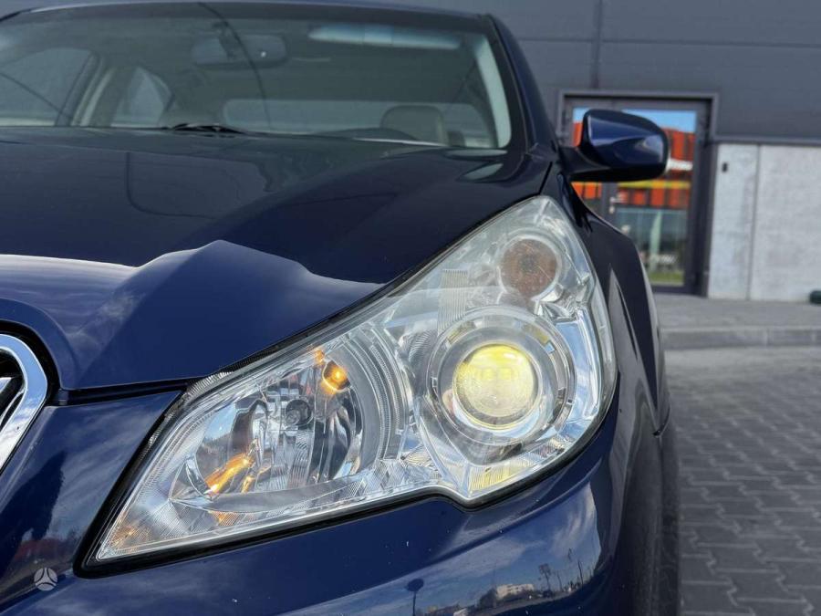 Zils Subaru Legacy 2010 Viļņa, ar dzinēja tilpumu 3.63 L un nobraukumu 265 tūkst. km par 3400 €, foto 8 vietnē AUTOMOTO.COM.LV