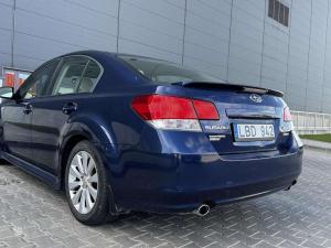 Zils Subaru Legacy 2010 Viļņa, ar dzinēja tilpumu 3.63 L un nobraukumu 265 tūkst. km par 3400 €, foto 9 vietnē AUTOMOTO.COM.LV