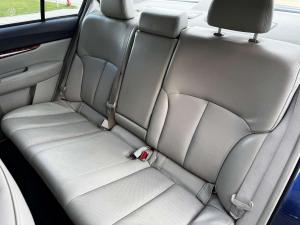 Zils Subaru Legacy 2010 Viļņa, ar dzinēja tilpumu 3.63 L un nobraukumu 265 tūkst. km par 3400 €, foto 16 vietnē AUTOMOTO.COM.LV