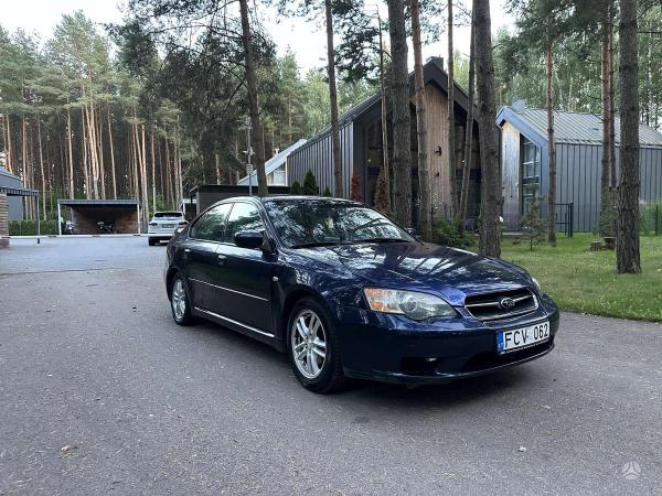 Blue Subaru Legacy 2010 in Vilnius, with an engine capacity of 2.46 L and mileage of 138 thousand km for 1200 €, photo 4 on AUTOMOTO.COM.LV