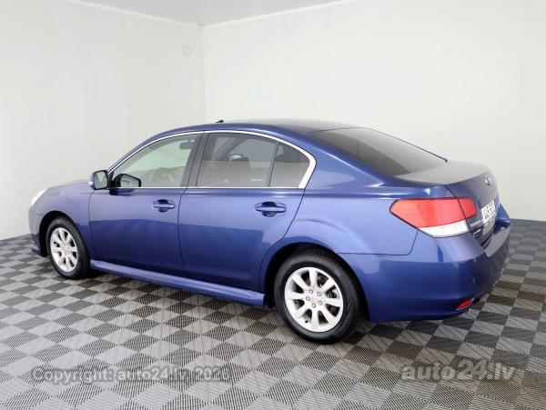 Zils Subaru Legacy 2011 Tallina, ar dzinēja tilpumu 2.00 L un nobraukumu 292 tūkst. km par 2599 €, foto 4 vietnē AUTOMOTO.COM.LV