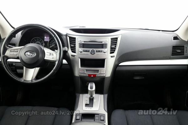 Zils Subaru Legacy 2011 Tallina, ar dzinēja tilpumu 2.00 L un nobraukumu 292 tūkst. km par 2599 €, foto 5 vietnē AUTOMOTO.COM.LV
