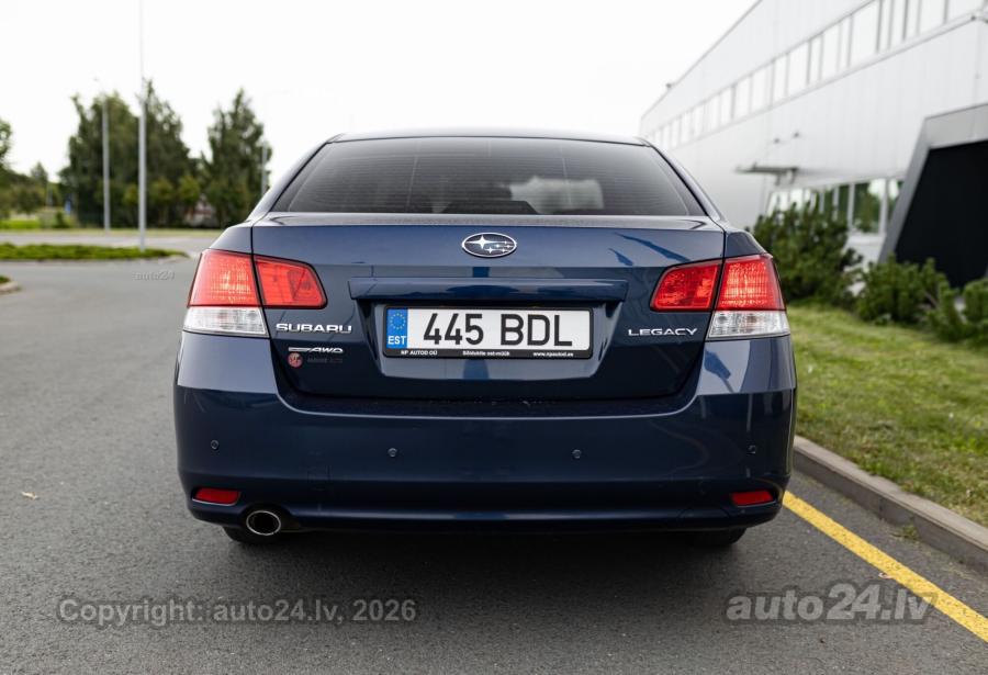 Blue Subaru Legacy 2011 in Tallinn, with an engine capacity of 2.00 L and mileage of 292 thousand km for 3499 €, photo 7 on AUTOMOTO.COM.LV