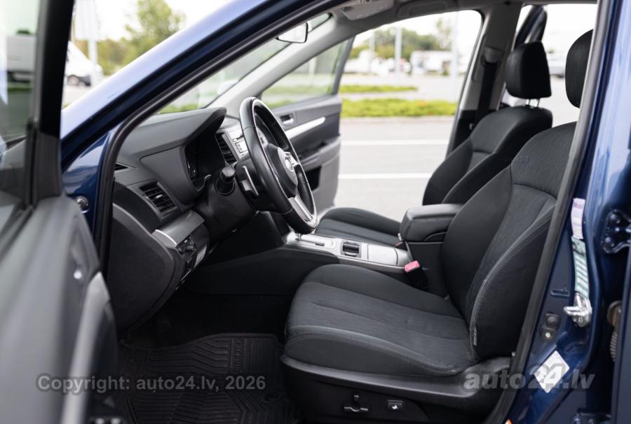 Blue Subaru Legacy 2011 in Tallinn, with an engine capacity of 2.00 L and mileage of 292 thousand km for 3499 €, photo 15 on AUTOMOTO.COM.LV