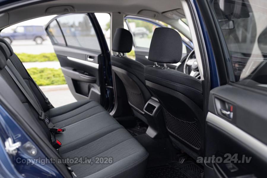 Blue Subaru Legacy 2011 in Tallinn, with an engine capacity of 2.00 L and mileage of 292 thousand km for 3499 €, photo 23 on AUTOMOTO.COM.LV
