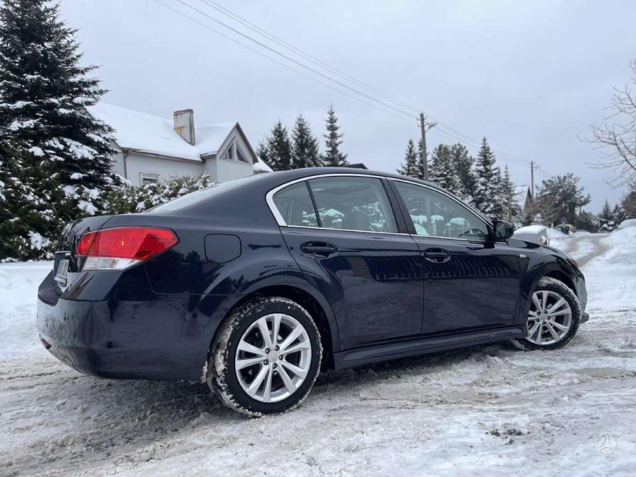 Zils Subaru Legacy 2012 Viļņa, ar dzinēja tilpumu 2.46 L un nobraukumu 170 tūkst. km par 3950 €, foto 11 vietnē AUTOMOTO.COM.LV