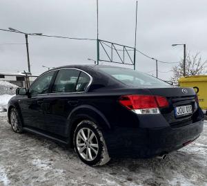 Blue Subaru Legacy 2013 in Kaunas, with an engine capacity of 2.46 L and mileage of 286 thousand km for 2013 €, photo 6 on AUTOMOTO.COM.LV