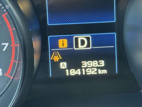 Zils Subaru Legacy 2015 Utena, ar dzinēja tilpumu 2.50 L un nobraukumu 180 tūkst. km par 9600 €, foto 6 vietnē AUTOMOTO.COM.LV