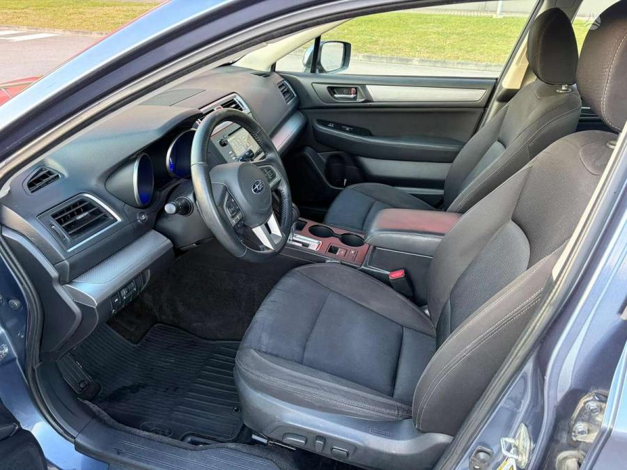 Zils Subaru Legacy 2015 Prienai, ar dzinēja tilpumu 2.50 L un nobraukumu 325 tūkst. km par 5850 €, foto 15 vietnē AUTOMOTO.COM.LV