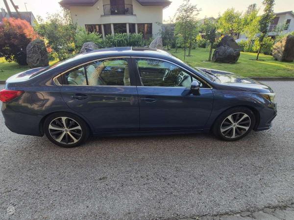 Blue Subaru Legacy 2019 in Vilnius, with an engine capacity of 2.50 L and mileage of 117 thousand km for 15200 €, photo 3 on AUTOMOTO.COM.LV