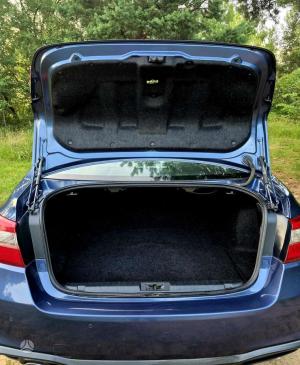 Blue Subaru Legacy 2019 in Vilnius, with an engine capacity of 2.50 L and mileage of 117 thousand km for 15200 €, photo 8 on AUTOMOTO.COM.LV