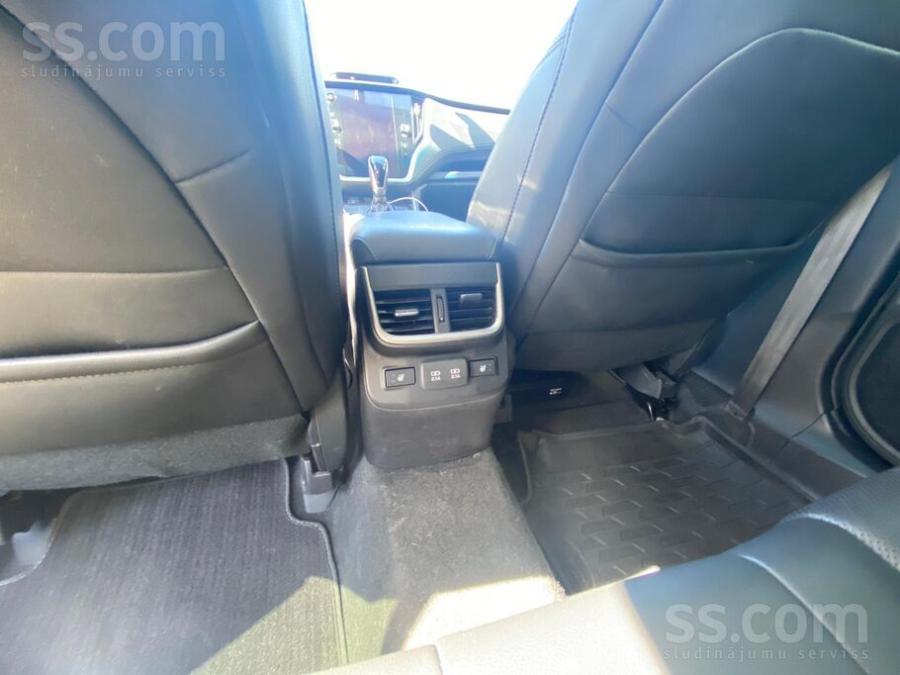 Zils Subaru Legacy 2020 Rīga, ar dzinēja tilpumu 2.50 L un nobraukumu 71 tūkst. km par 15900 €, foto 9 vietnē AUTOMOTO.COM.LV