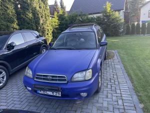 Zils Subaru Legacy 2000 Kauņa, ar dzinēja tilpumu 2.50 L un nobraukumu 350 tūkst. km par 1000 €, foto  vietnē AUTOMOTO.COM.LV