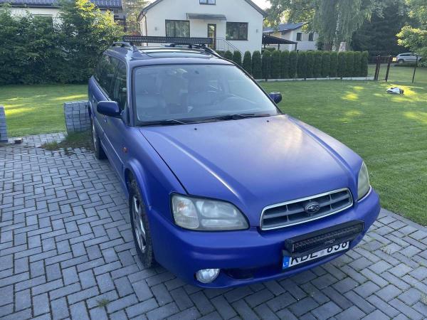Zils Subaru Legacy 2000 Kauņa, ar dzinēja tilpumu 2.50 L un nobraukumu 350 tūkst. km par 1000 €, foto 3 vietnē AUTOMOTO.COM.LV