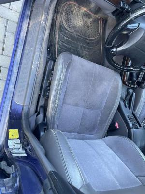 Zils Subaru Legacy 2000 Kauņa, ar dzinēja tilpumu 2.50 L un nobraukumu 350 tūkst. km par 1000 €, foto 17 vietnē AUTOMOTO.COM.LV