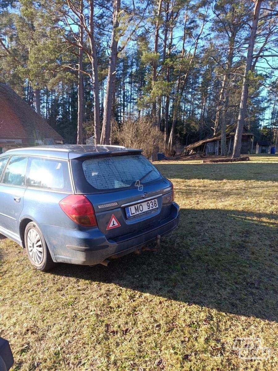 Blue Subaru Legacy 2004 in Vilnius, with an engine capacity of 2.00 L and mileage of 324 thousand km for 1300 €, photo 3 on AUTOMOTO.COM.LV