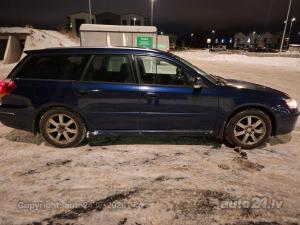 Zils Subaru Legacy 2004 Tallina, ar dzinēja tilpumu 2.50 L un nobraukumu 231 tūkst. km par 1299 €, foto 6 vietnē AUTOMOTO.COM.LV