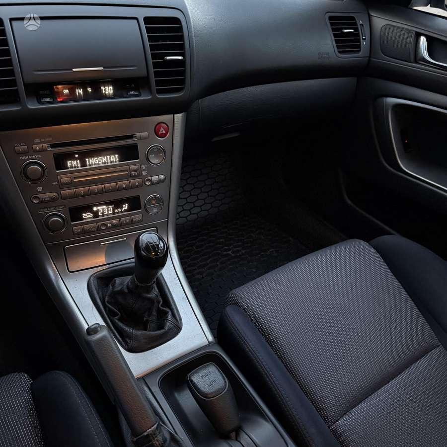 Zils Subaru Legacy 2004 Kaišiadorys, ar dzinēja tilpumu 1.99 L un nobraukumu 254 tūkst. km par 2150 €, foto 19 vietnē AUTOMOTO.COM.LV