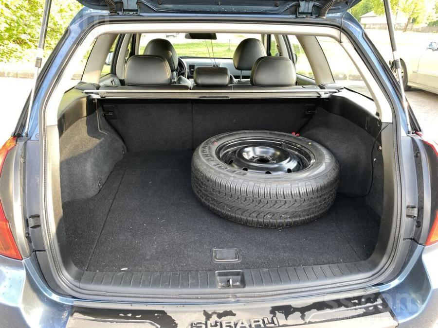 Zils Subaru Legacy 2005 Rīga, ar dzinēja tilpumu 2.00 L un nobraukumu 287 tūkst. km par 2100 €, foto 6 vietnē AUTOMOTO.COM.LV