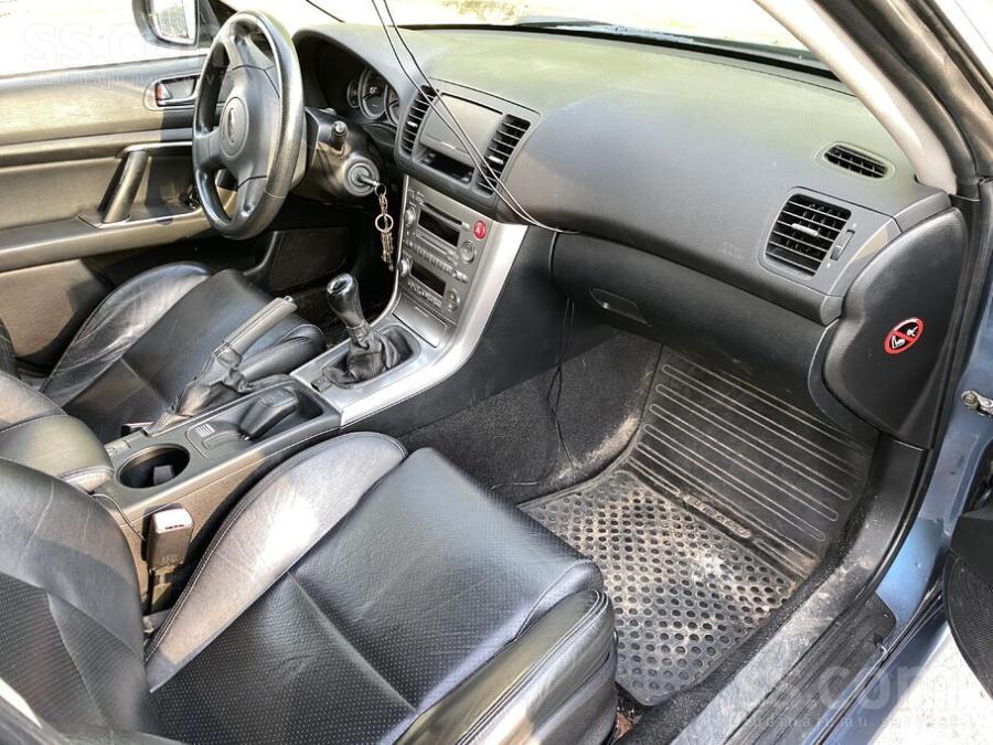 Zils Subaru Legacy 2005 Rīga, ar dzinēja tilpumu 2.00 L un nobraukumu 287 tūkst. km par 2100 €, foto 11 vietnē AUTOMOTO.COM.LV