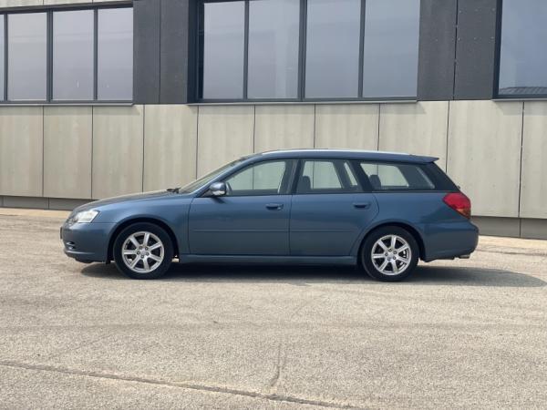 Zils Subaru Legacy 2005 Rīga, ar dzinēja tilpumu 2.00 L un nobraukumu 1918 tūkst. km par 3390 €, foto 7 vietnē AUTOMOTO.COM.LV