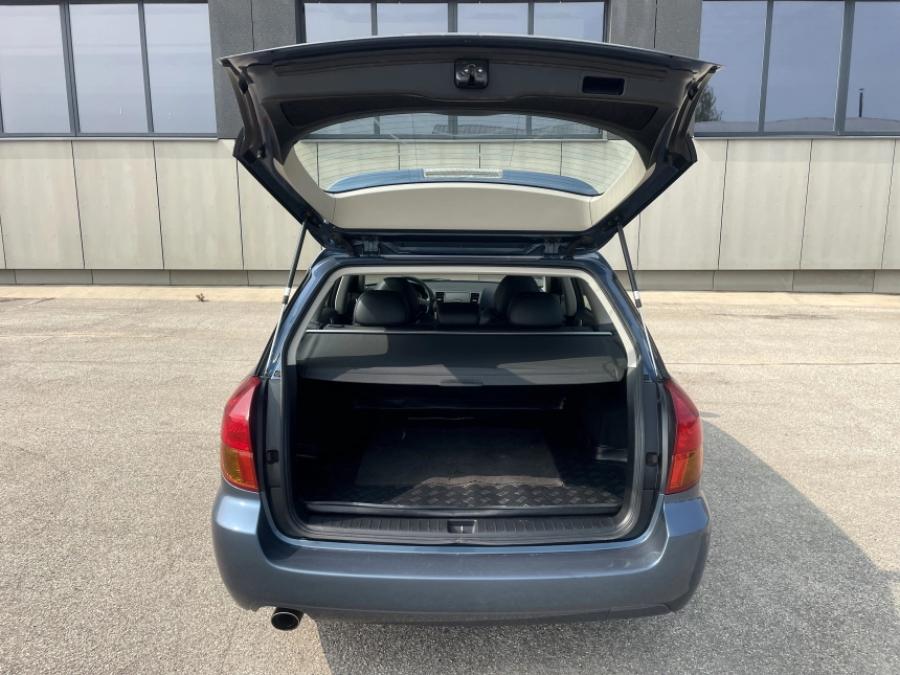 Blue Subaru Legacy 2005 in Riga, with an engine capacity of 2.00 L and mileage of 1918 thousand km for 3390 €, photo 15 on AUTOMOTO.COM.LV