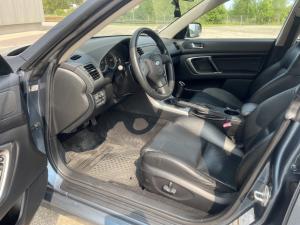 Blue Subaru Legacy 2005 in Riga, with an engine capacity of 2.00 L and mileage of 1918 thousand km for 3390 €, photo 18 on AUTOMOTO.COM.LV